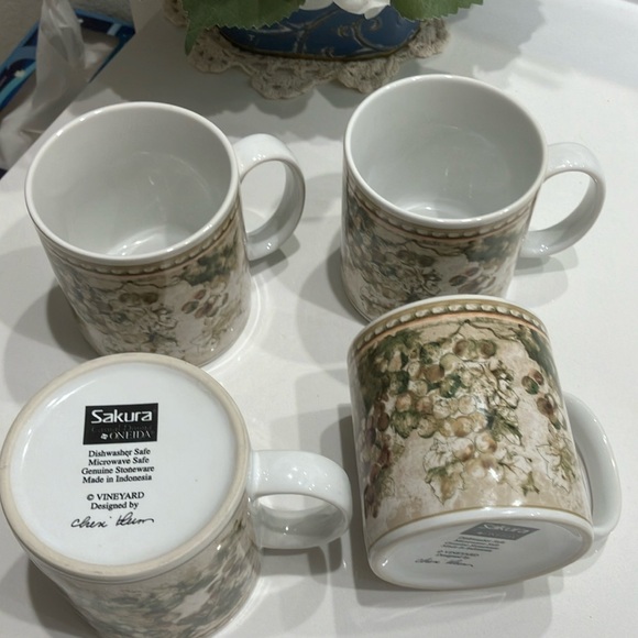 Oneida Sakura | Kitchen | Oneida Sakura Vineyard 4 Coffeeteahot ...